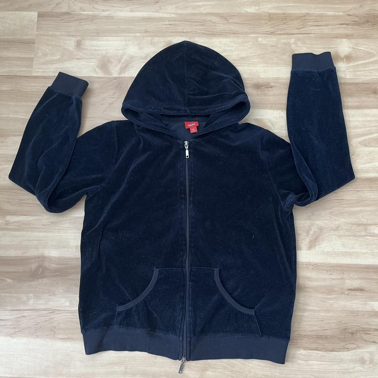 ‼️depop payment only‼️ MOSSIMO black velour zip up -... - Depop