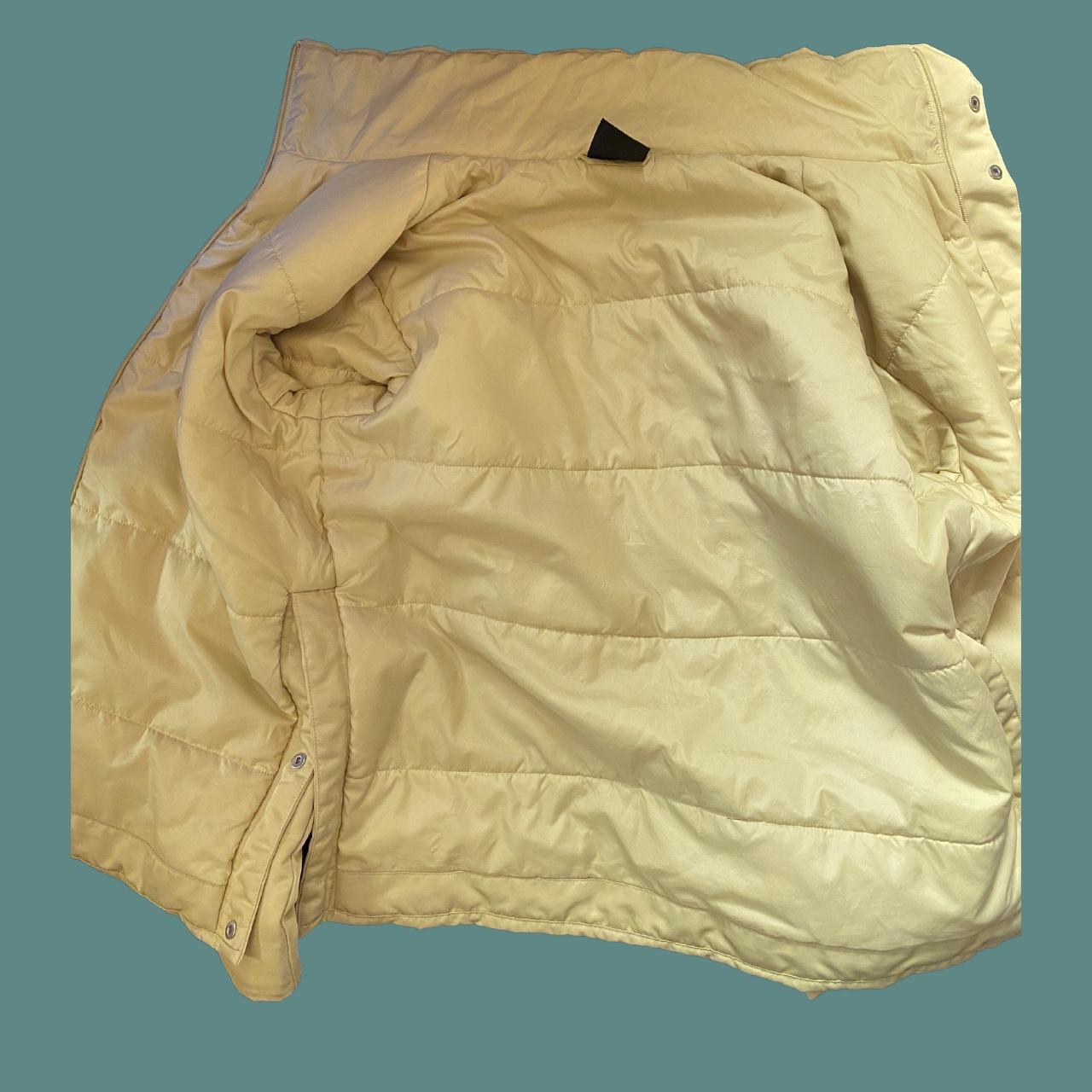 Amazing Nike snow jacket. Size small. Only selling... - Depop