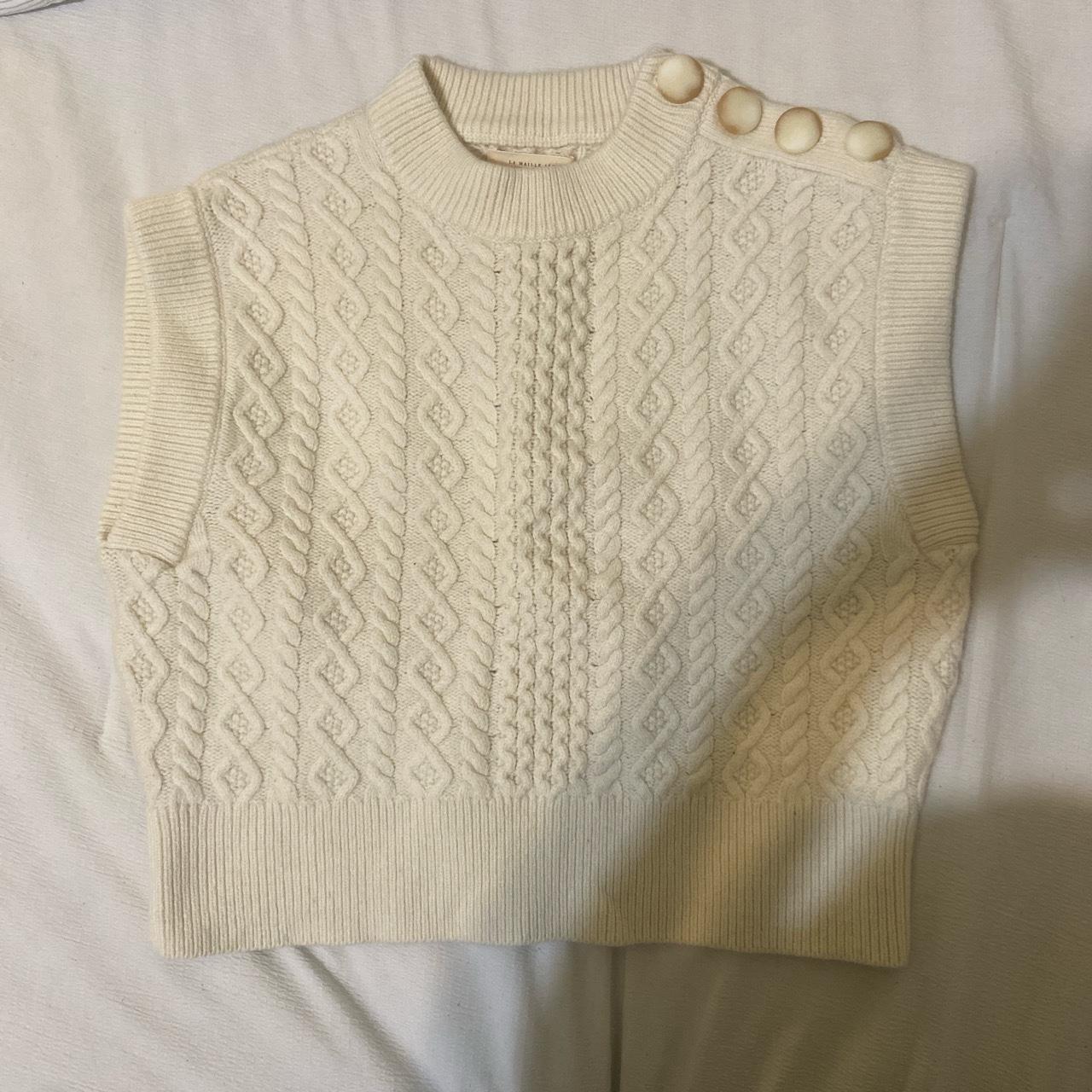 Sezane knitted vest 🌞 - Depop