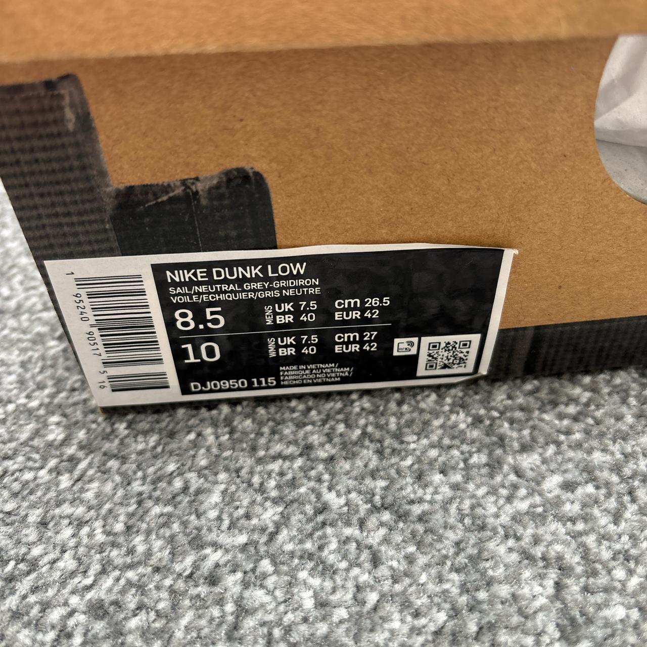 Off white Nike dunk low, grey gridiron, size 7.5,... - Depop