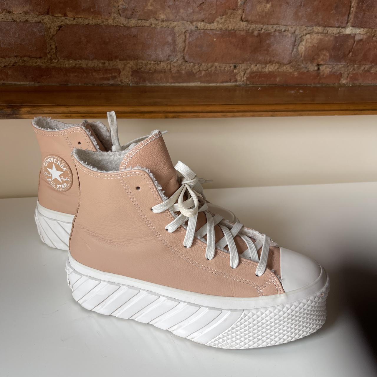 Platform converse in beautiful salmon color, with... - Depop