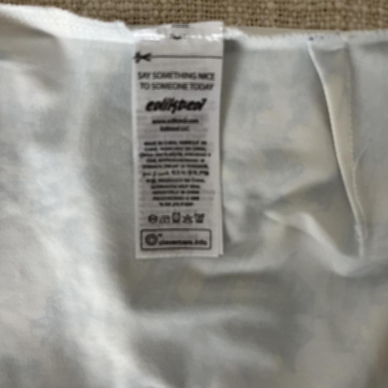 Edikted Women's Blue and White Vest | Depop