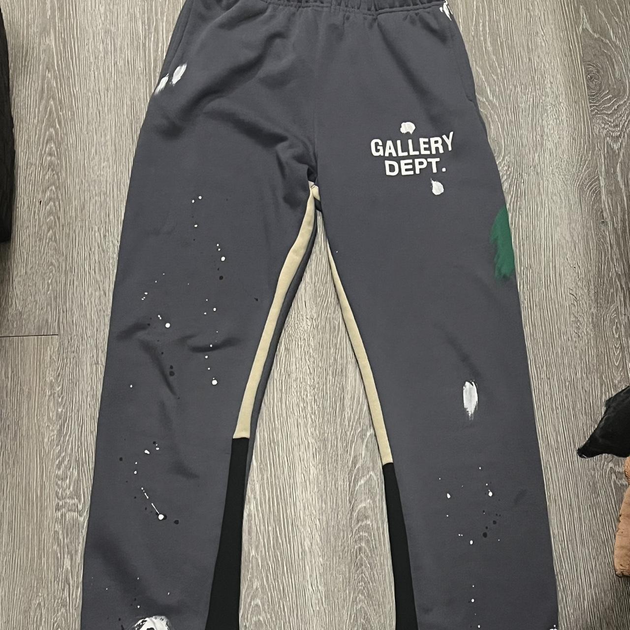 Gallery dept sweatpants Worn couple of times Size... - Depop