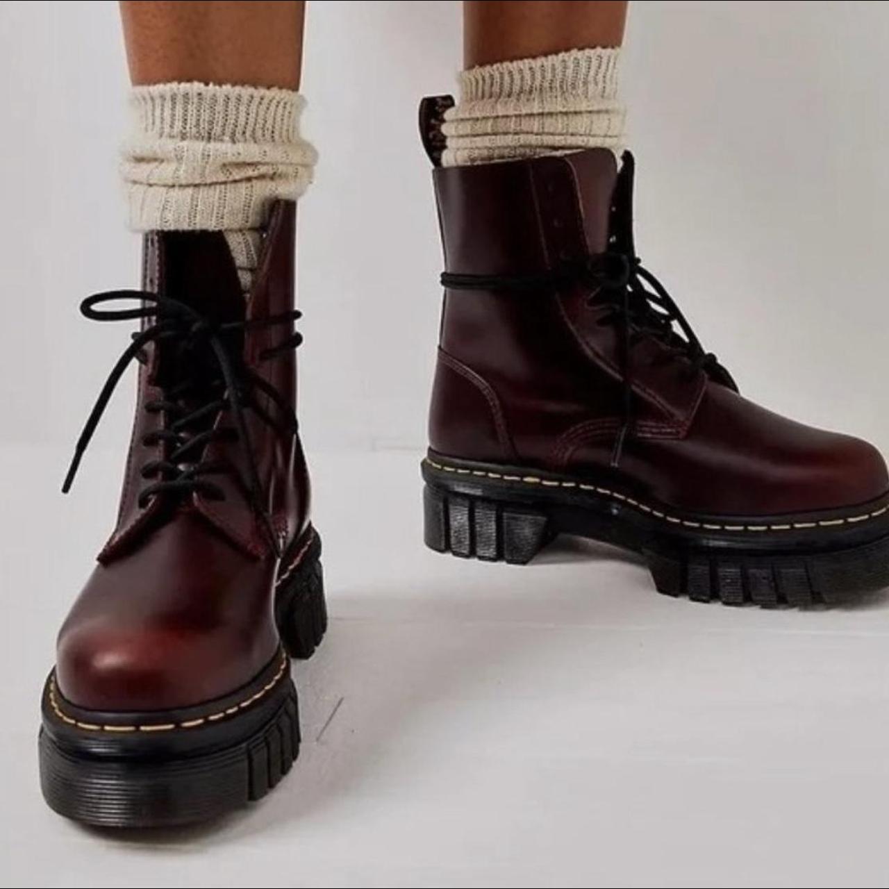 red docs size 9 offers open