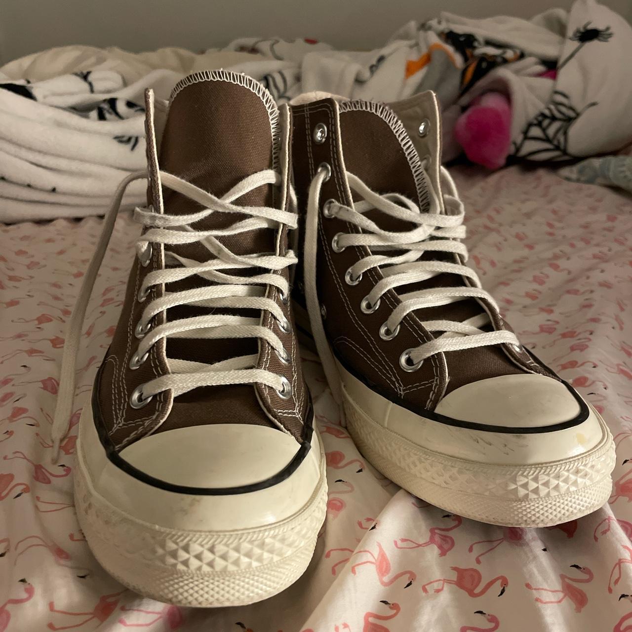 Converse Women's Brown and White Trainers | Depop