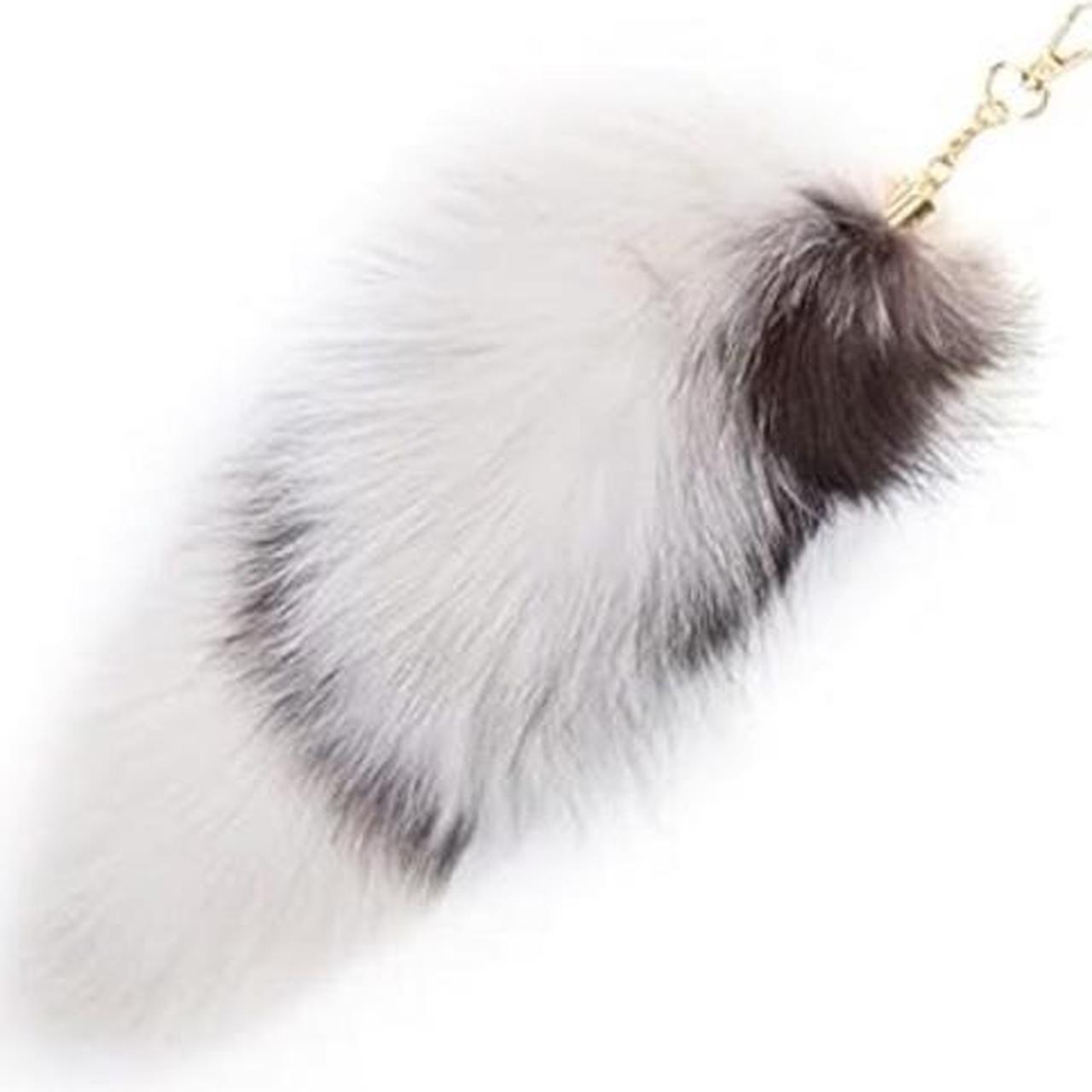 17 inch fox tail keychain - Depop