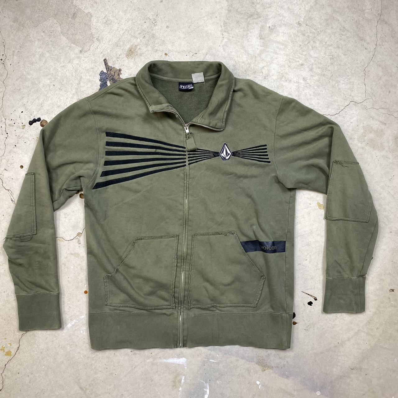 Faded Green Y2K Volcom Zip Up Fits like a large - Depop