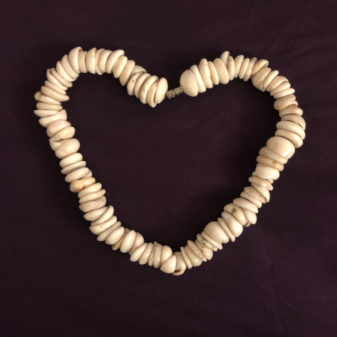 Vintage ‘90s Hawaiian puka shell choker with metal... - Depop