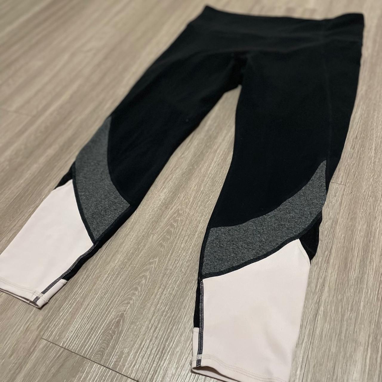 Athleta Gym Leggings - Depop
