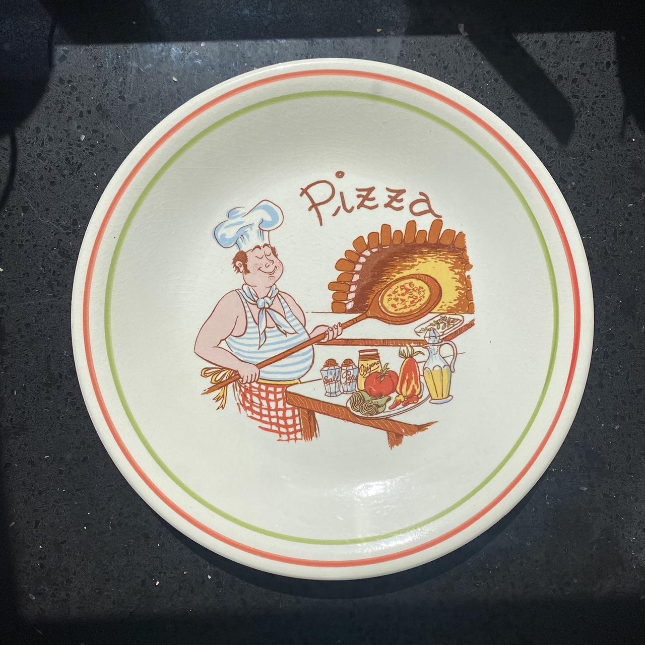 5 piece vintage Rayware plate set. The year is... - Depop