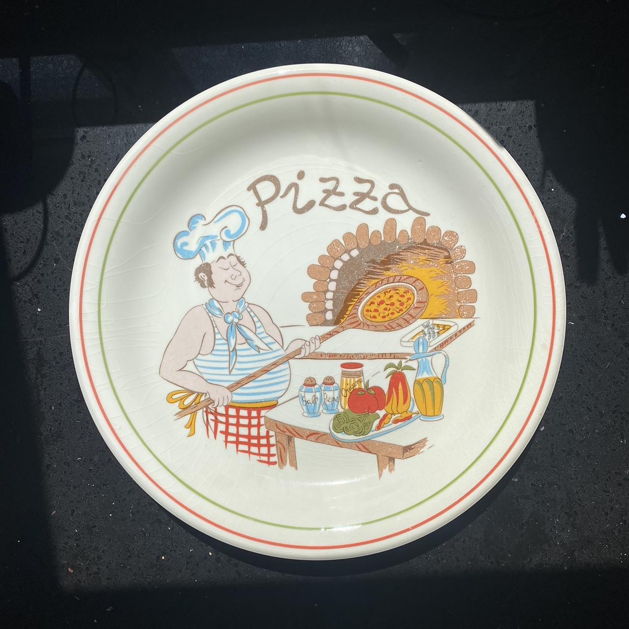 5 piece vintage Rayware plate set. The year is... - Depop