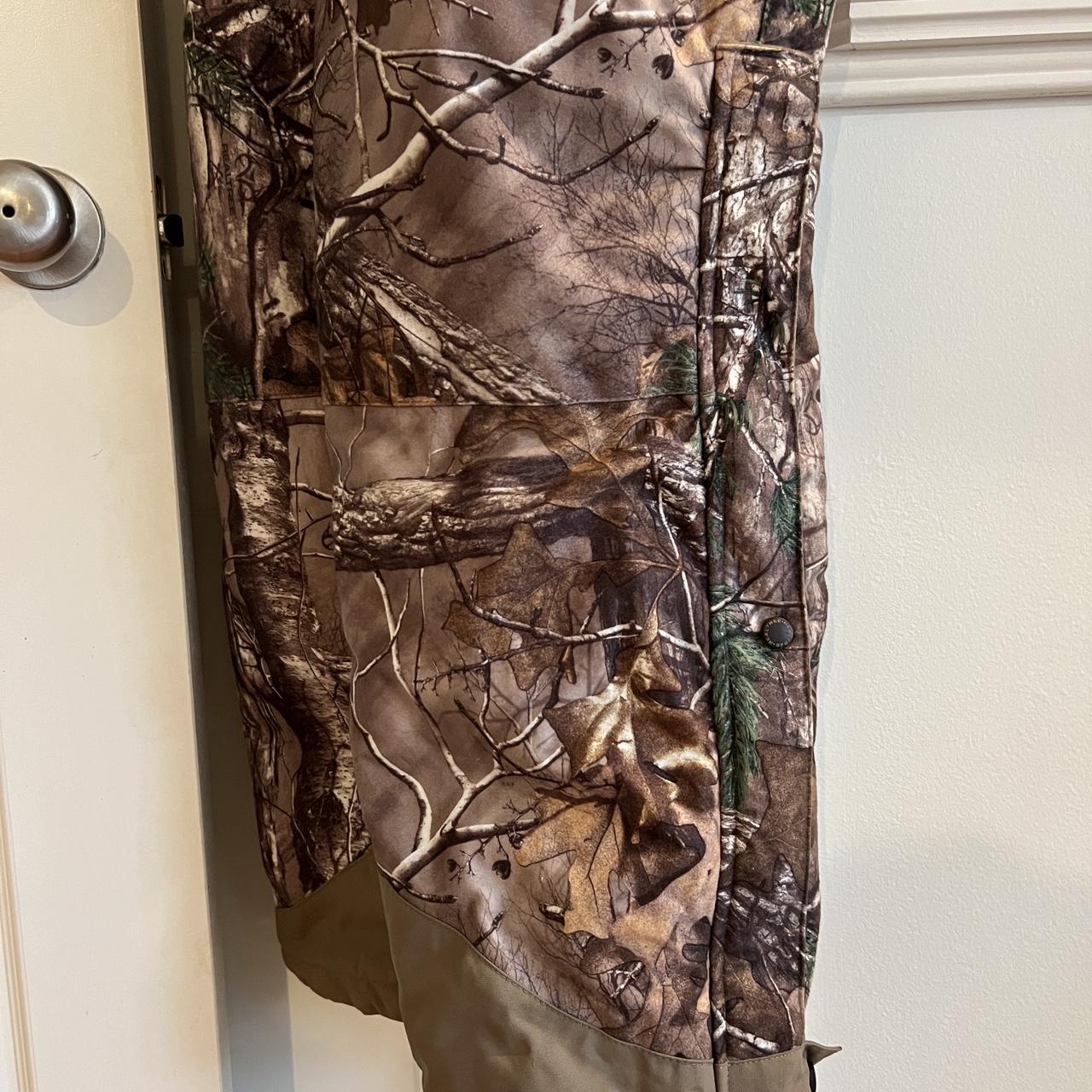 Real tree camo overalls bibs Men’s Medium... - Depop