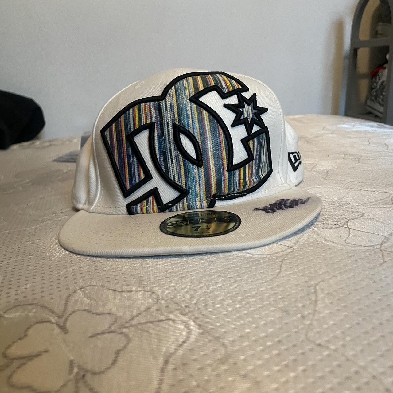 RARE Y2K 2000S DC SHOES FITTED HAT SIZE 7 1/2 VERY... - Depop