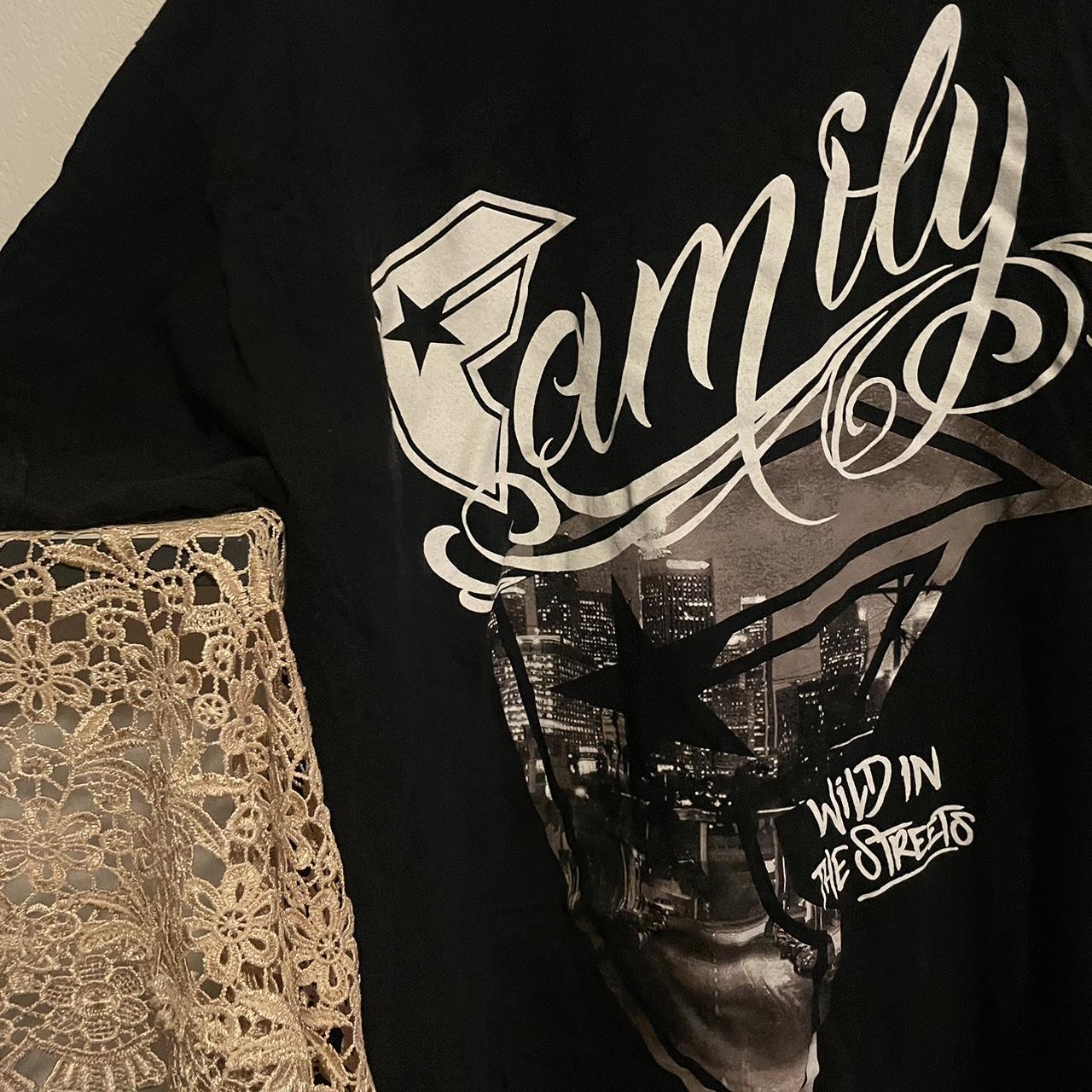 Y2K FAMILY STAR GRAPHIC TEE MENS XL COOL GRAPHIC,... - Depop