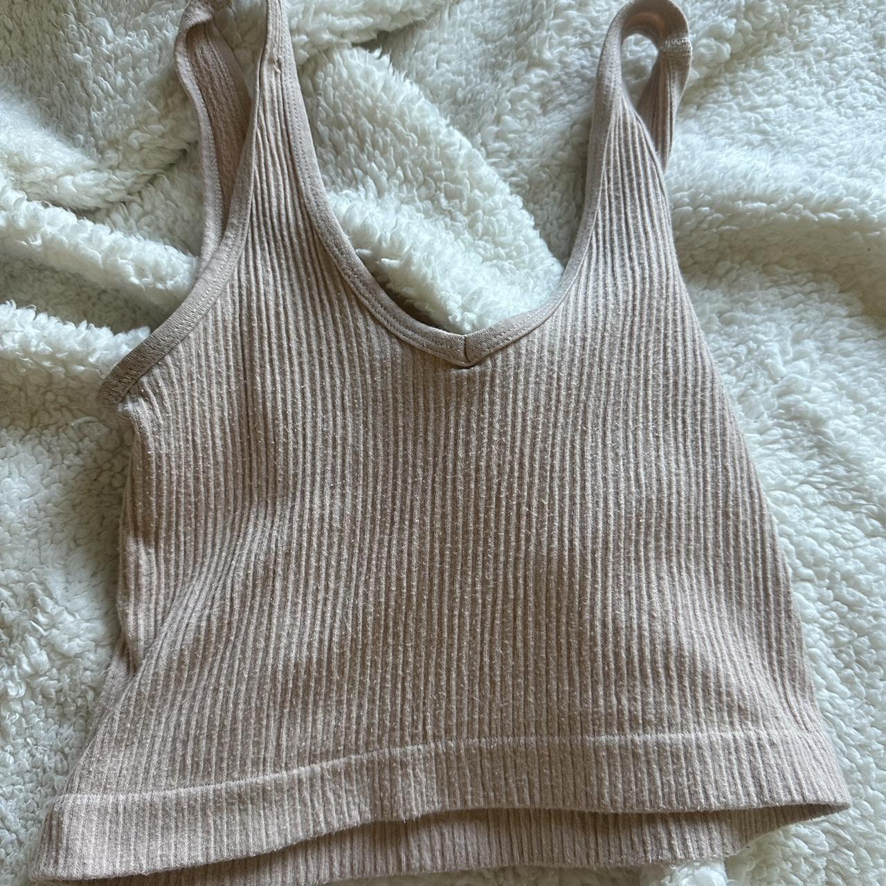 Urban Outfitters Women's Pink Crop-top | Depop