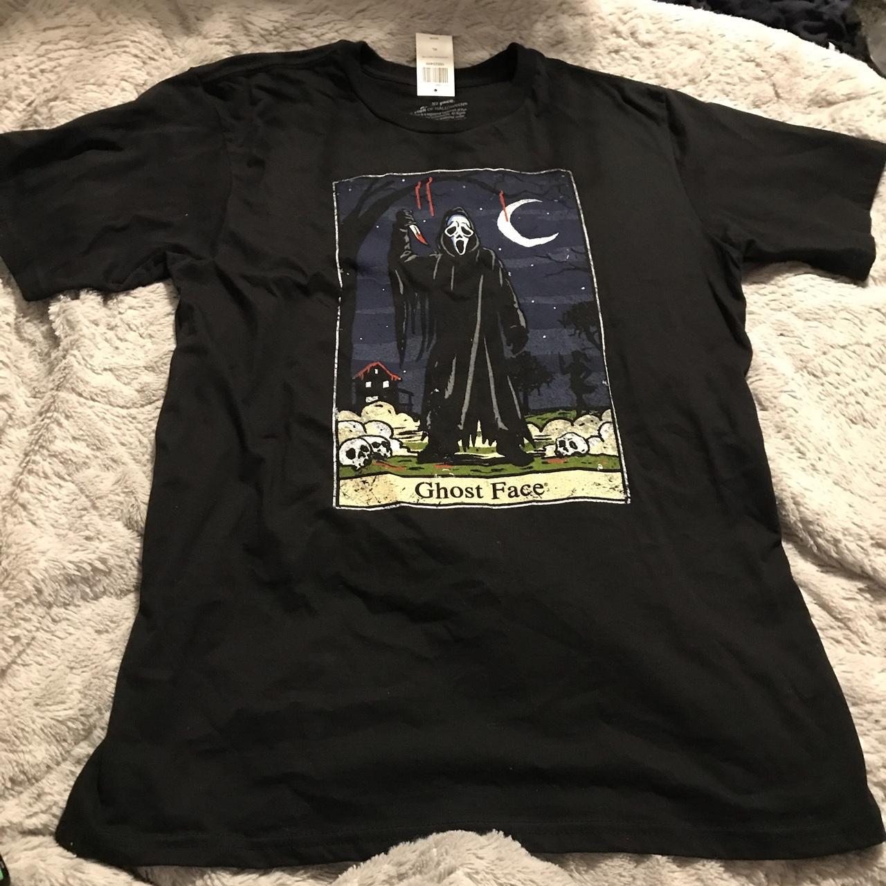 Ghost face Halloween graphic t-shirt •brand: hot... - Depop