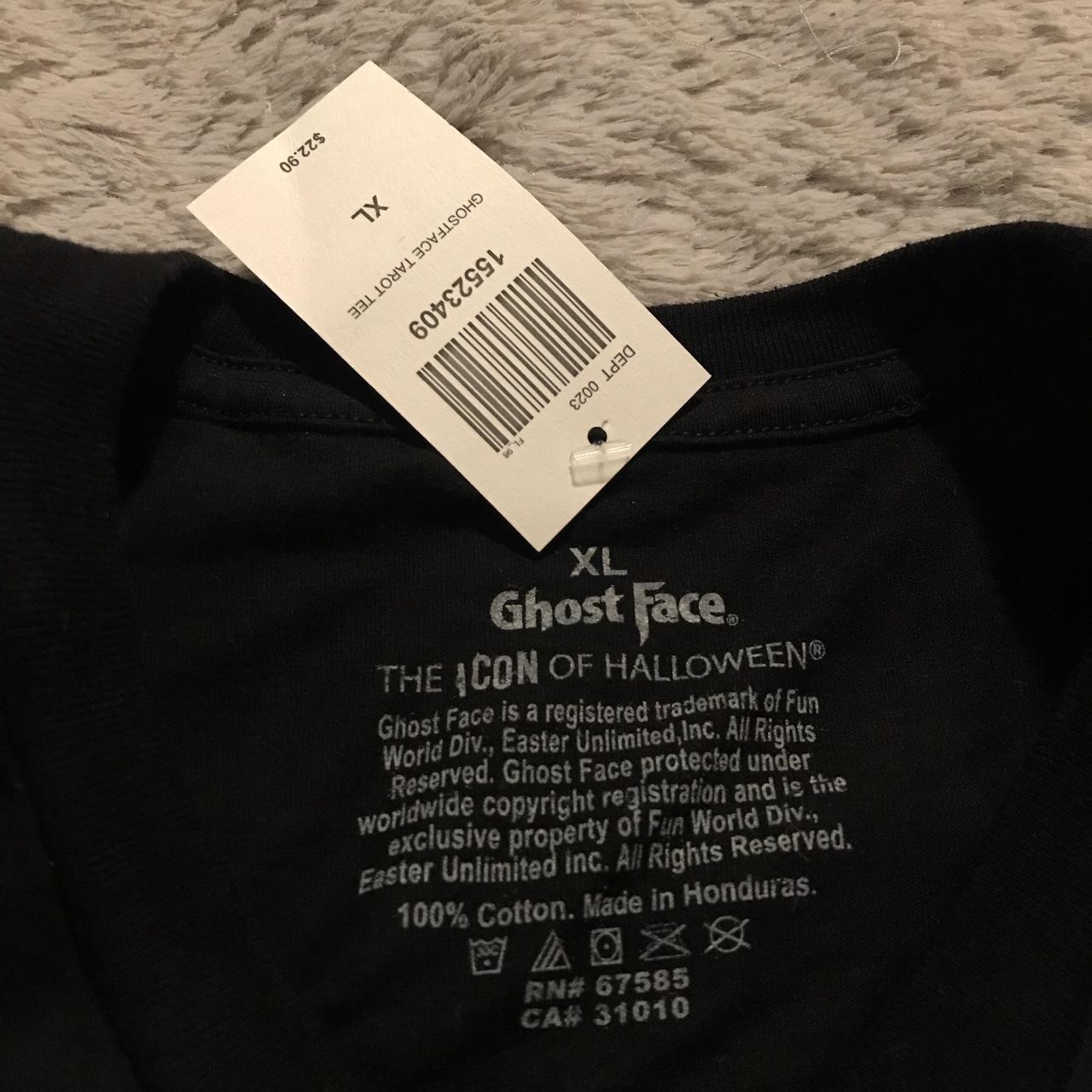 Ghost face Halloween graphic t-shirt •brand: hot... - Depop