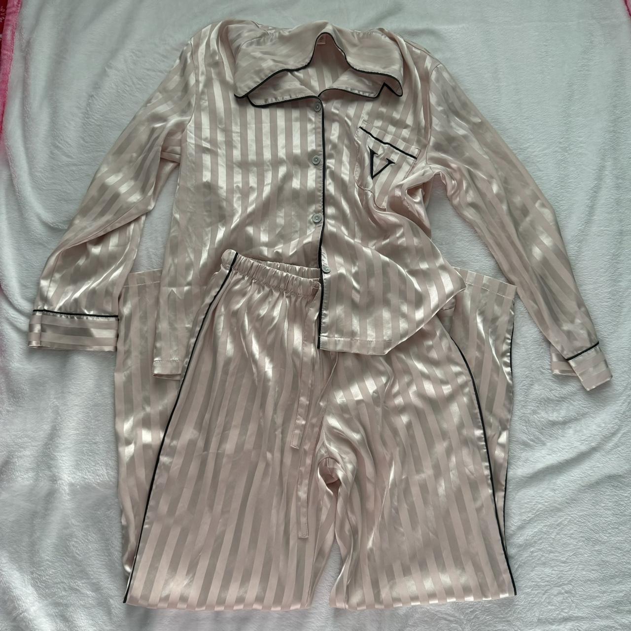 Victoria’s Secret satin pajama set -size... - Depop