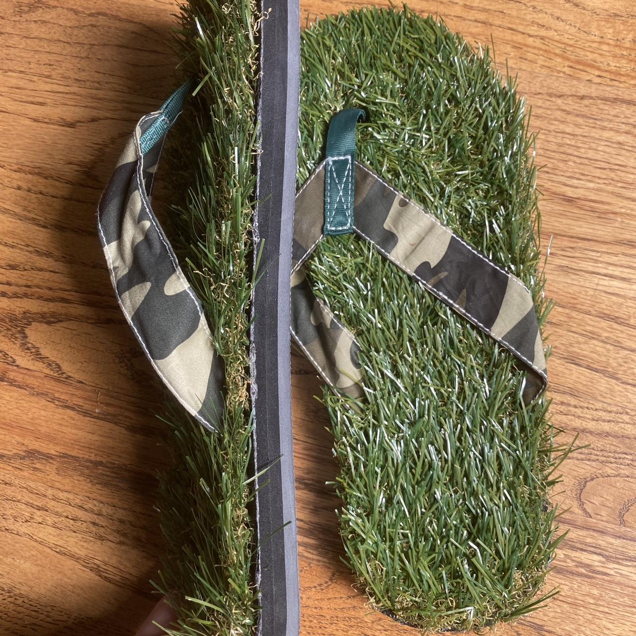 Men’s Size 11 Grass Turf Camo Flip Flops. These were... - Depop