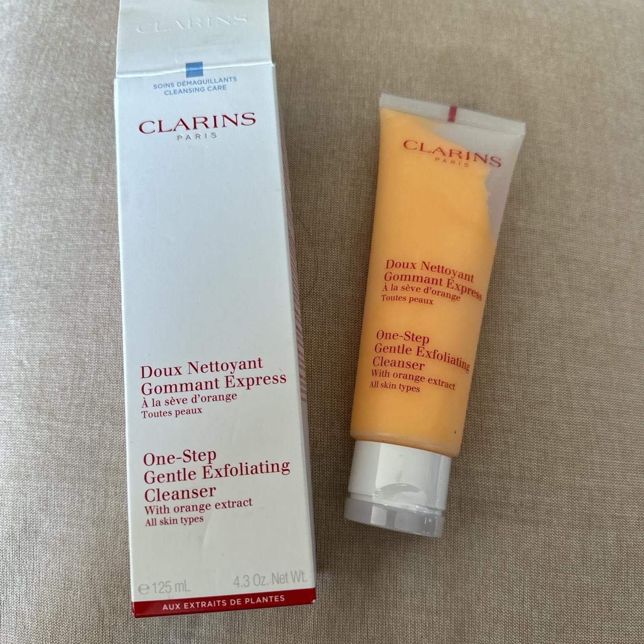 Clarins one step extra gentle exfoliating cleanser... - Depop