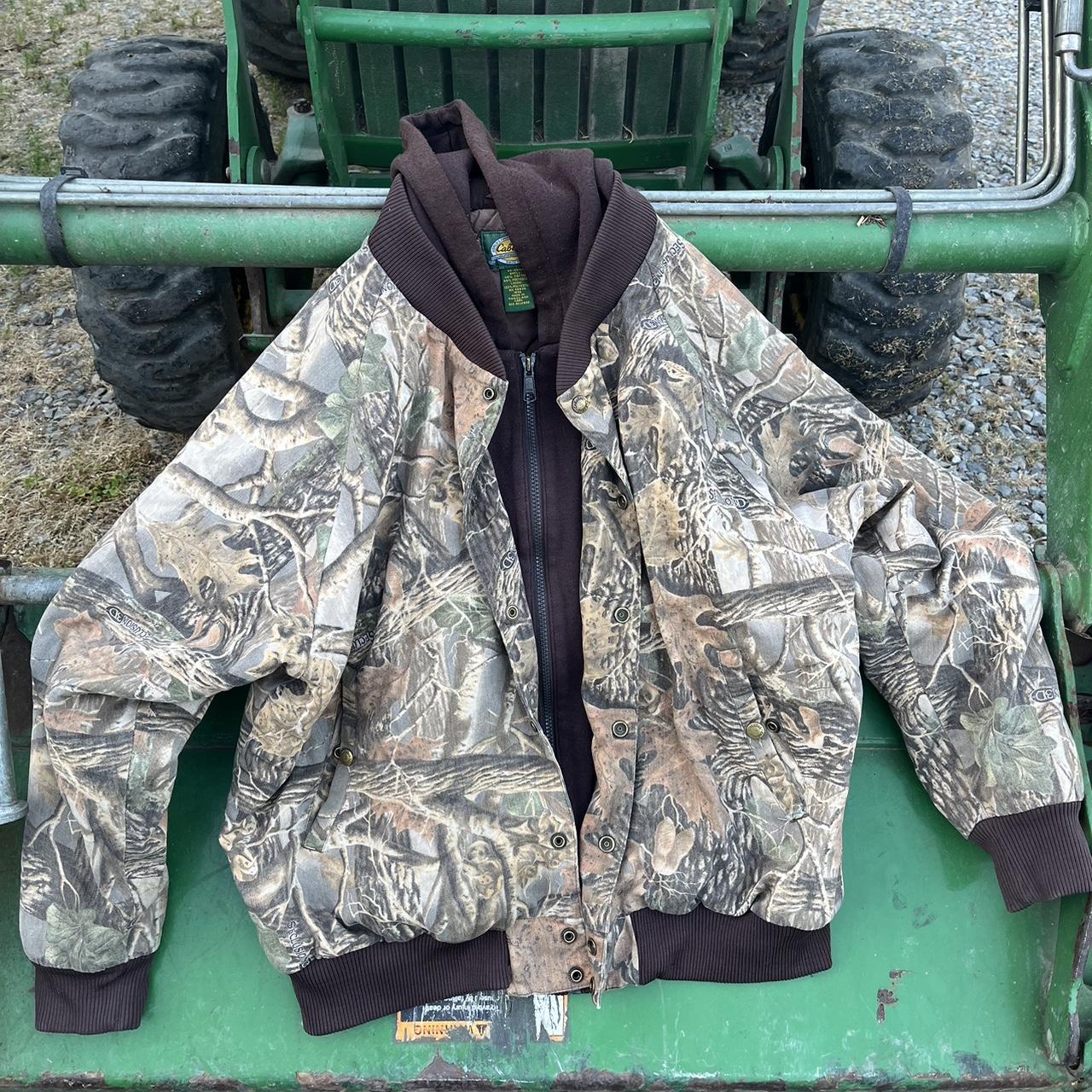 Cabelas camo jacket - Depop