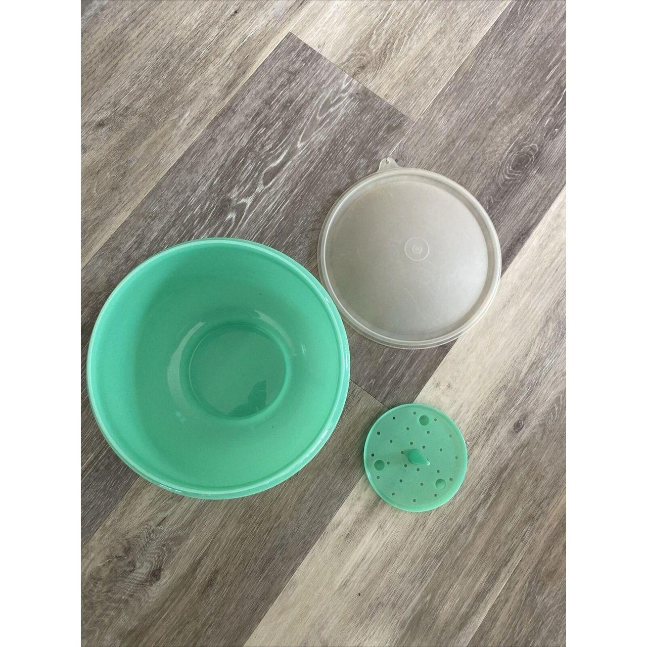 VTG Tupperware 679-7 Crisp-It Jadite Crisper Lettuce... - Depop