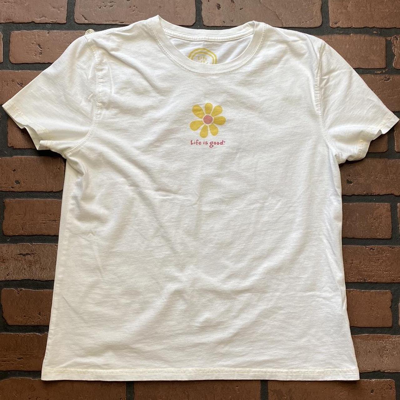 Life is good daisy t-shirt y2k XS Fits a bit large... - Depop