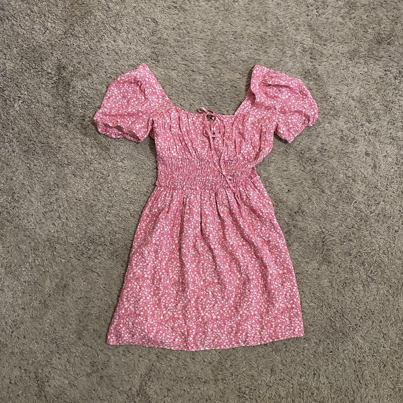 pink floral WAYF dress. this is a repop. i like the... - Depop