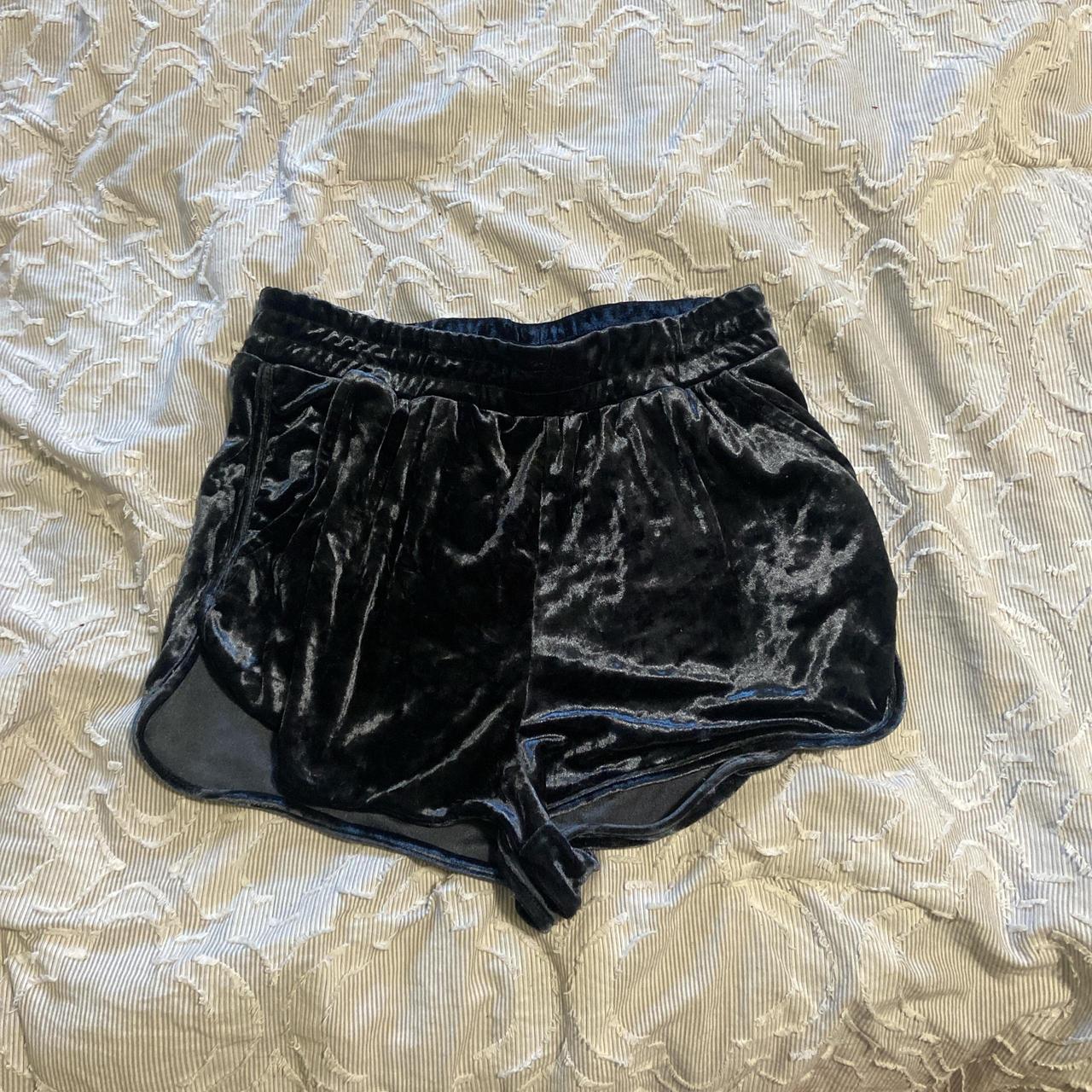 Shorts - Depop