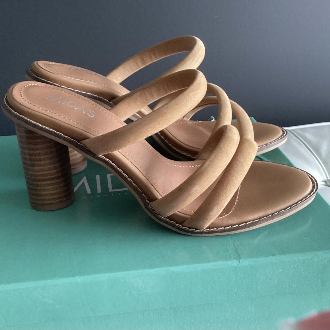 Gorgeous Tan nubuck strappy sandals. Size 37. Never... - Depop