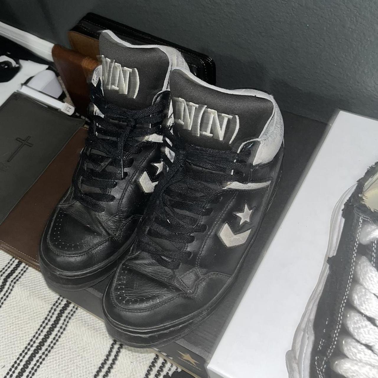 Beat up Number nine x converse shoes send offers... - Depop