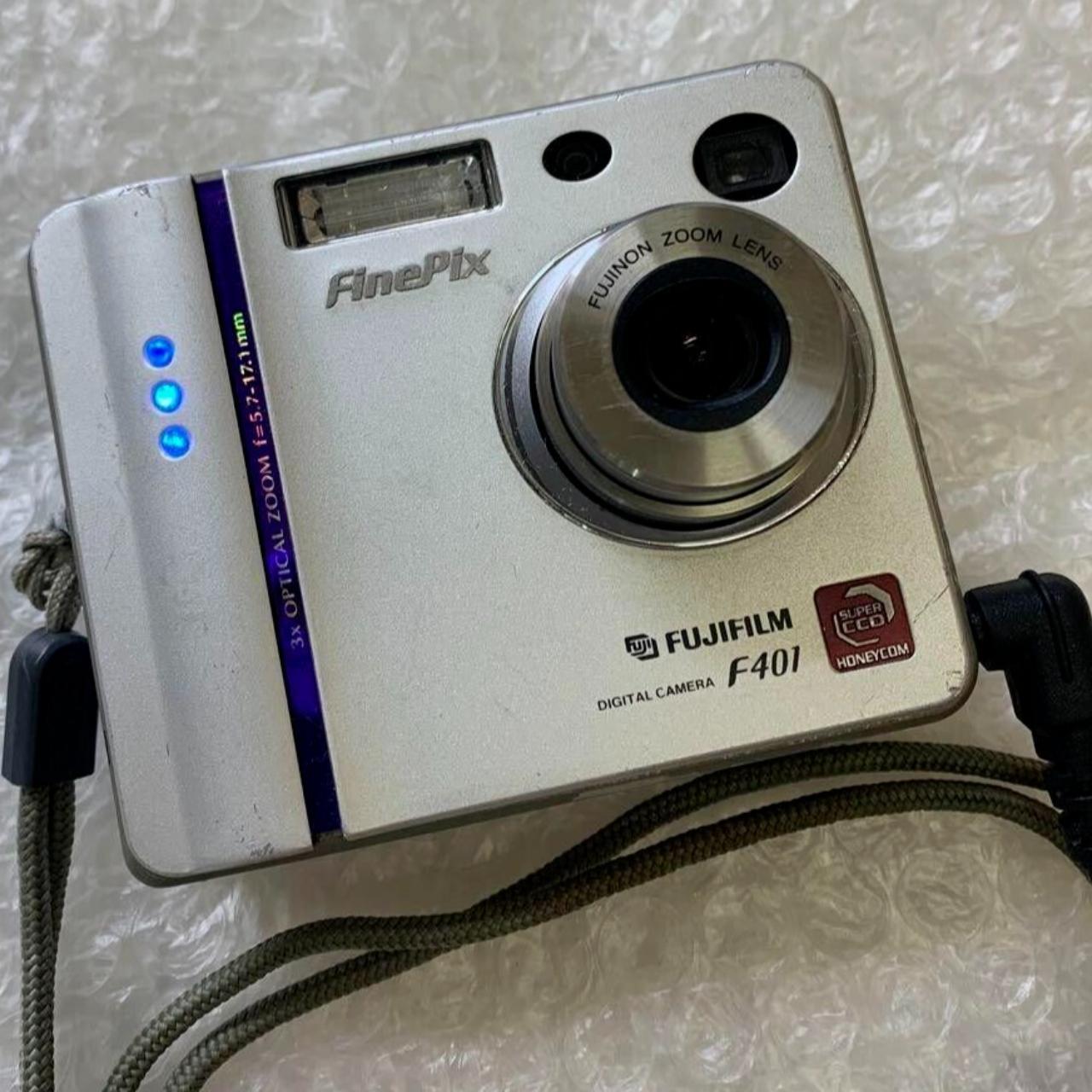 Fujifilm FinePix F401 Compact Digital Camera 2.1MP... - Depop