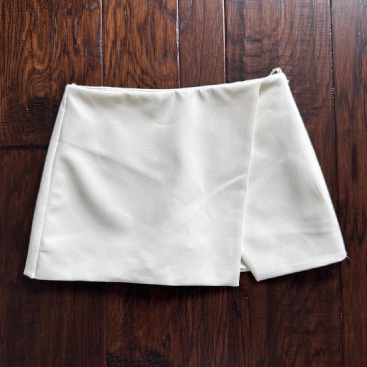 Zara asymmetrical skort cream color - Depop