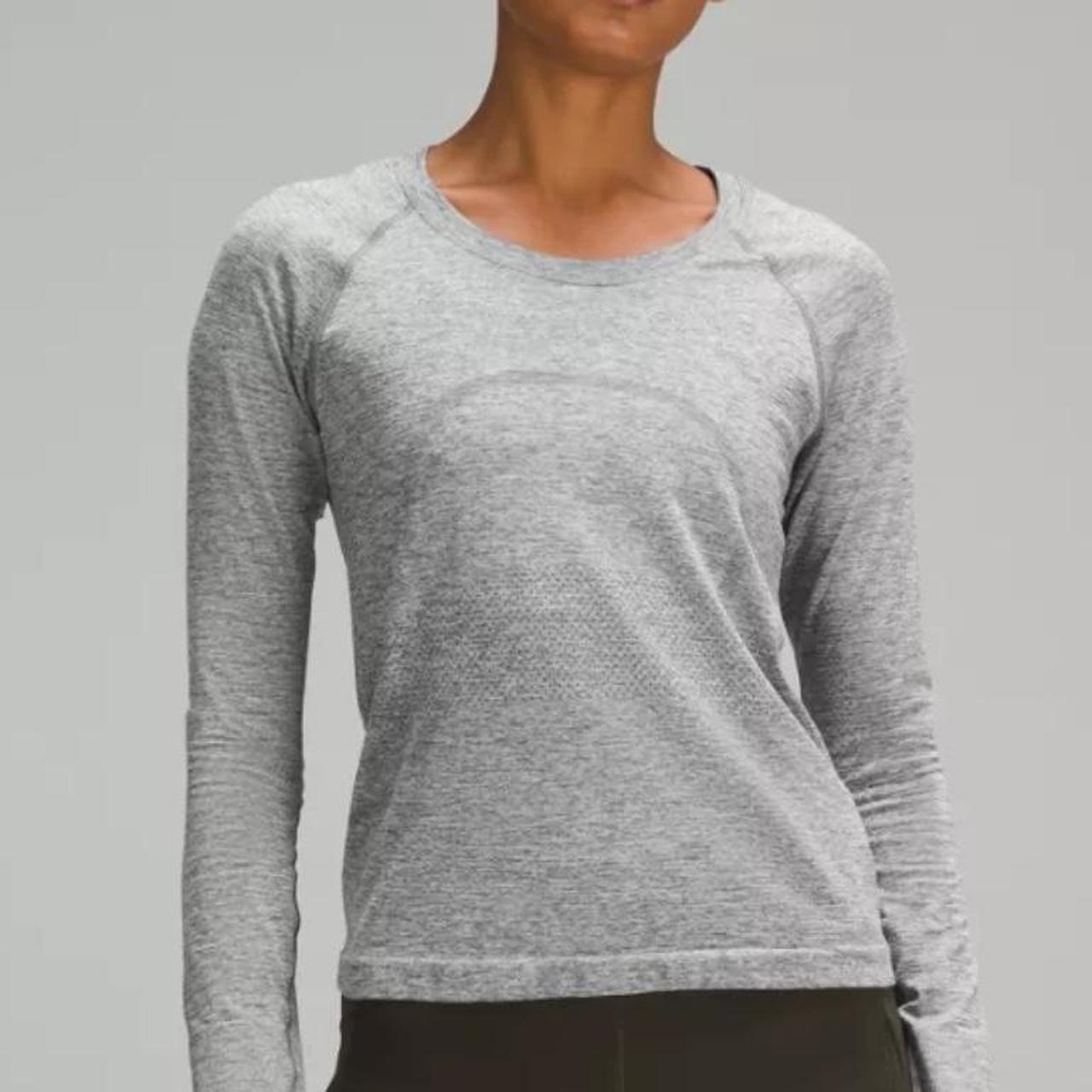 xs (lululemon size 0) Lululemon grey swiftly tech... - Depop