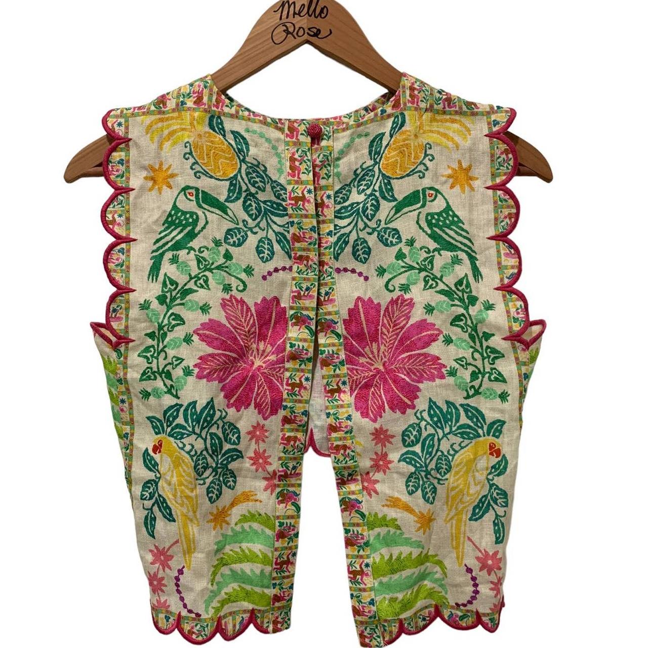 Farm Rio Women's White and Pink Vest | Depop