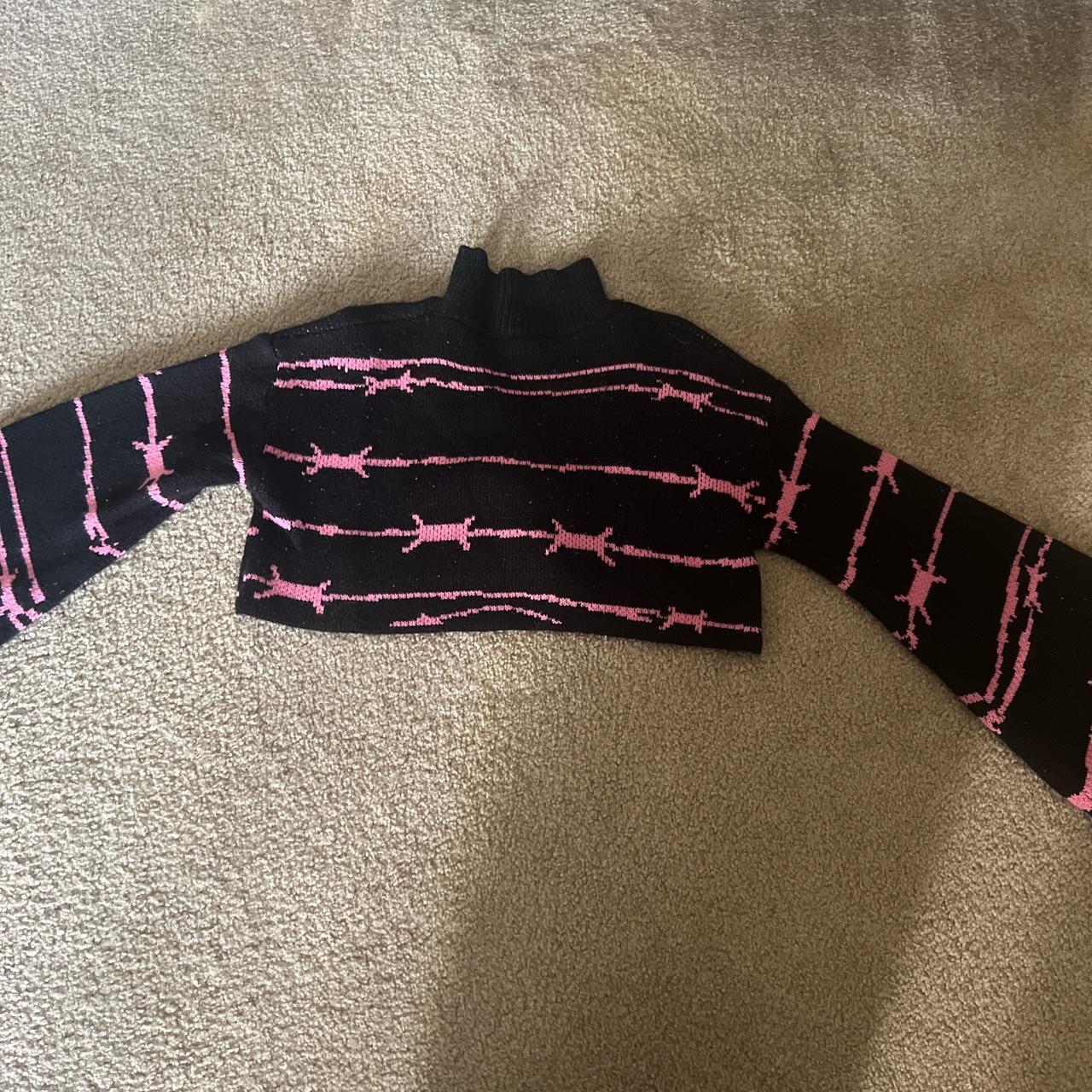 black and pink barbed wire sweater 🖤 - Depop