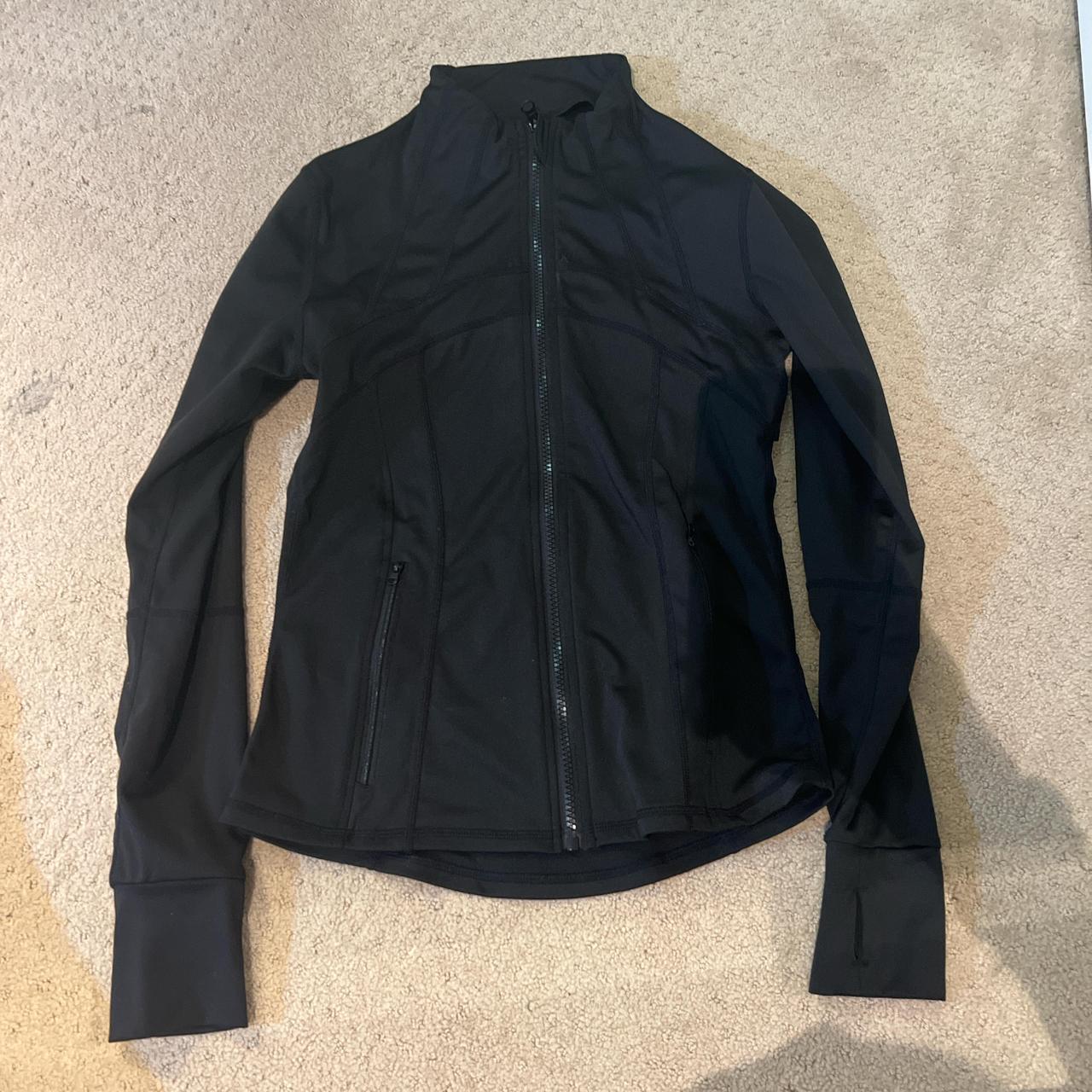 amazon align jacket size S flaws shown lululemon... - Depop
