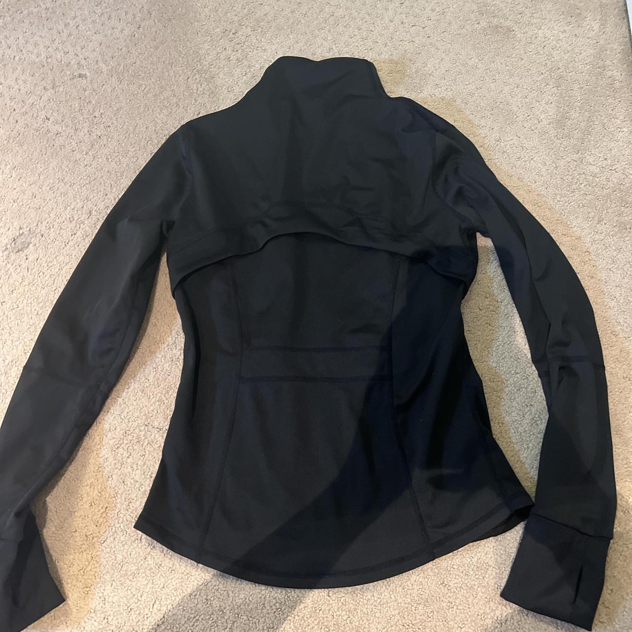 amazon align jacket size S flaws shown lululemon... - Depop