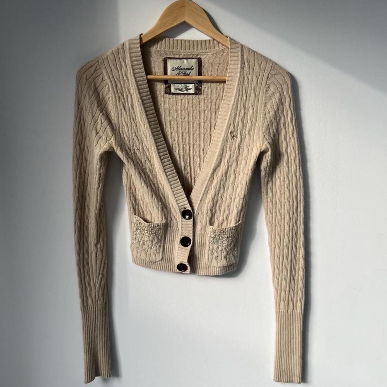 Abercrombie & Fitch Women's Cream and Tan Cardigan | Depop
