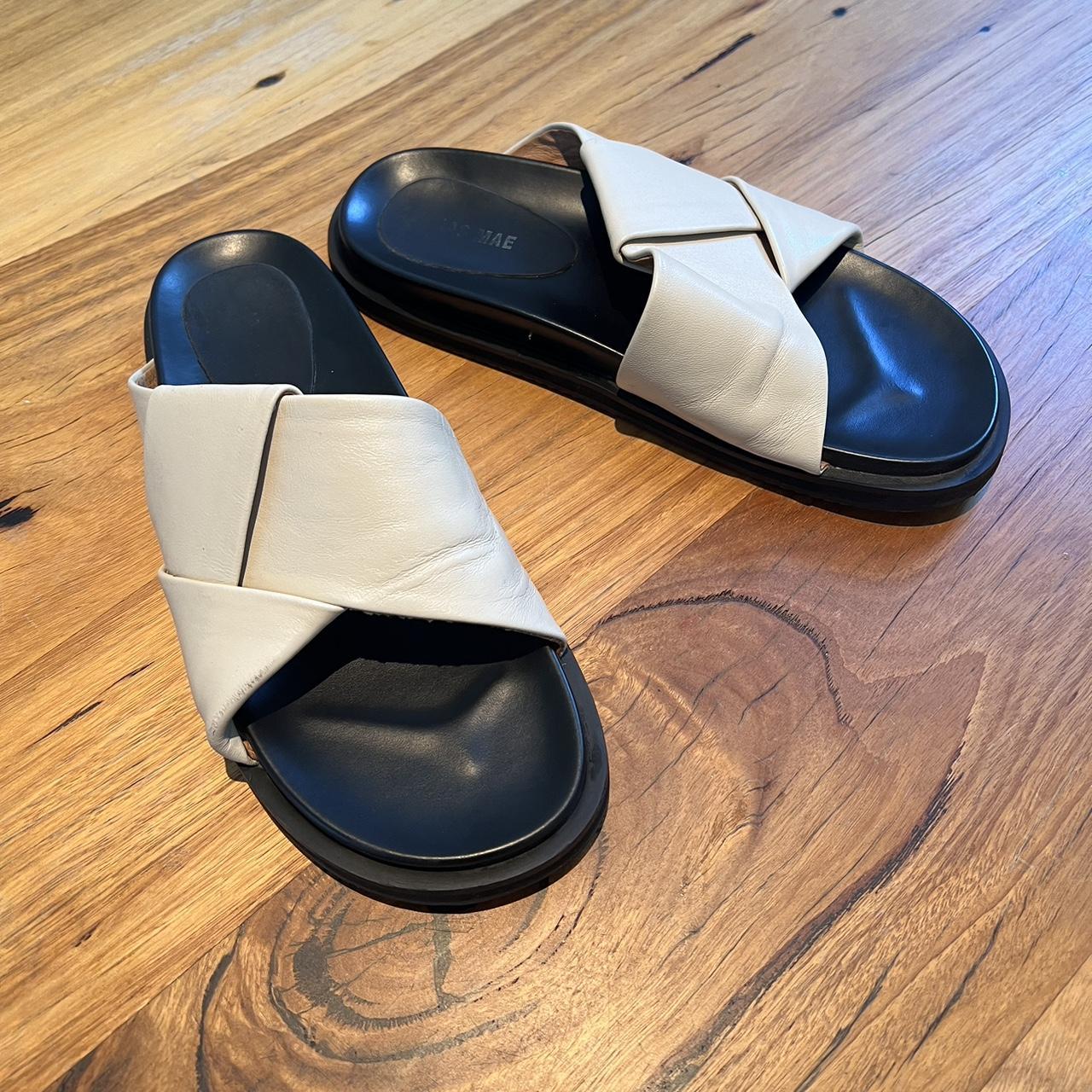 Alias Mae cream leather slides Size 39 - Depop