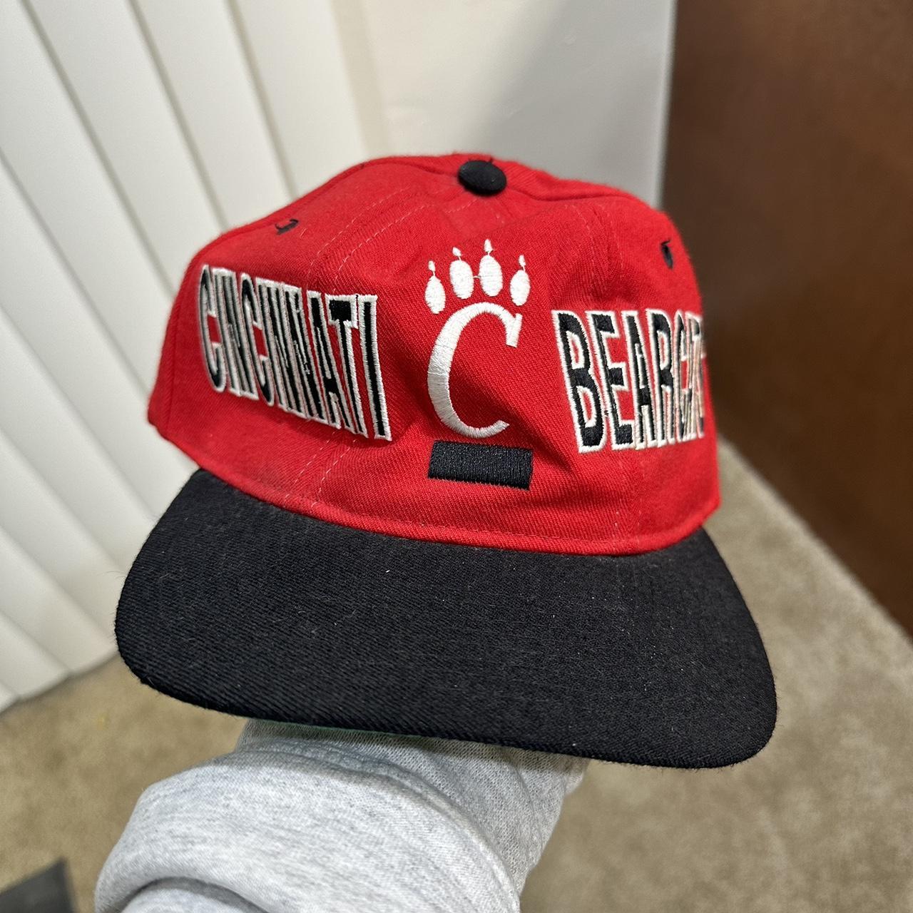 Vintage 90s Cincinnati bearcats starter tri-power... - Depop