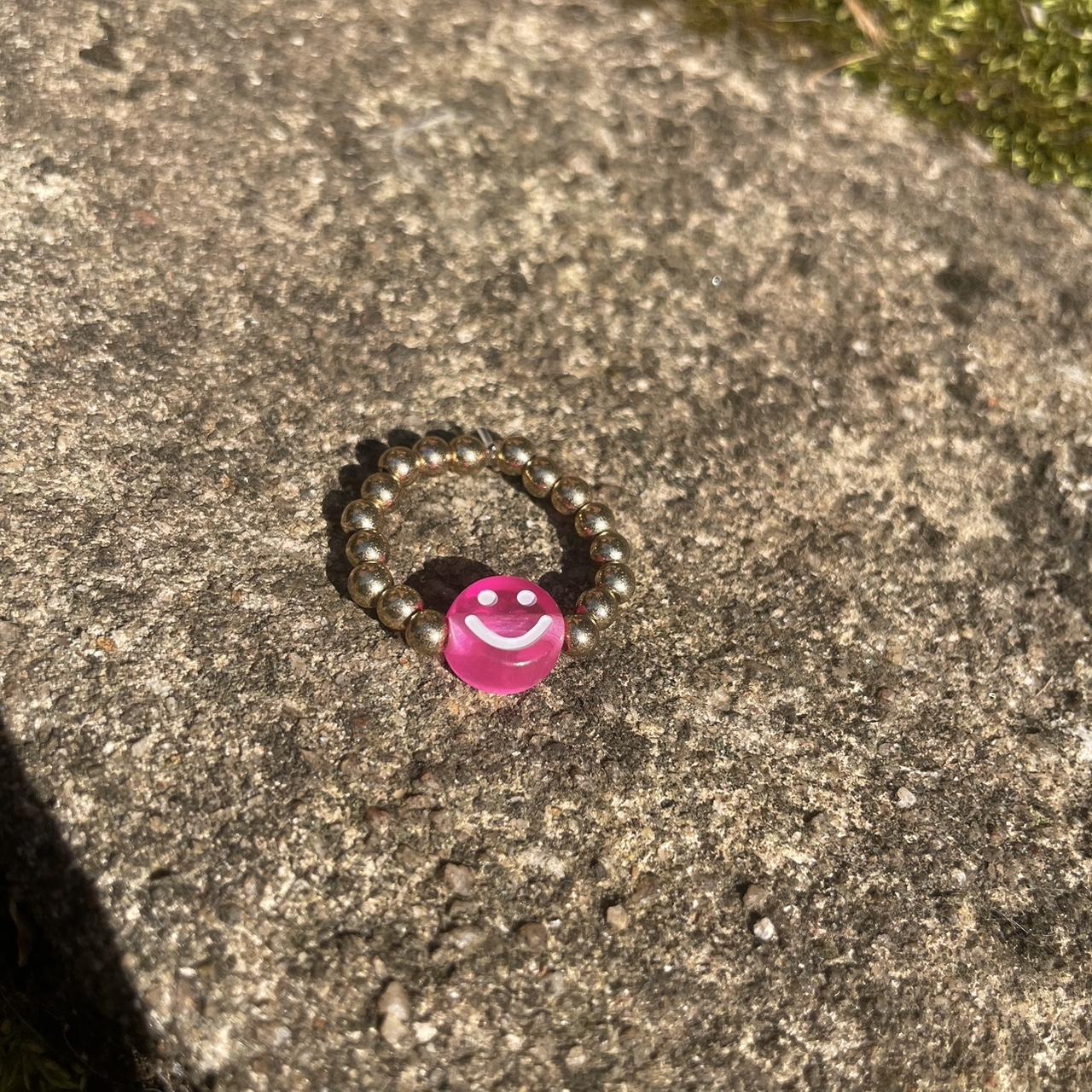 Smiley ring - Depop