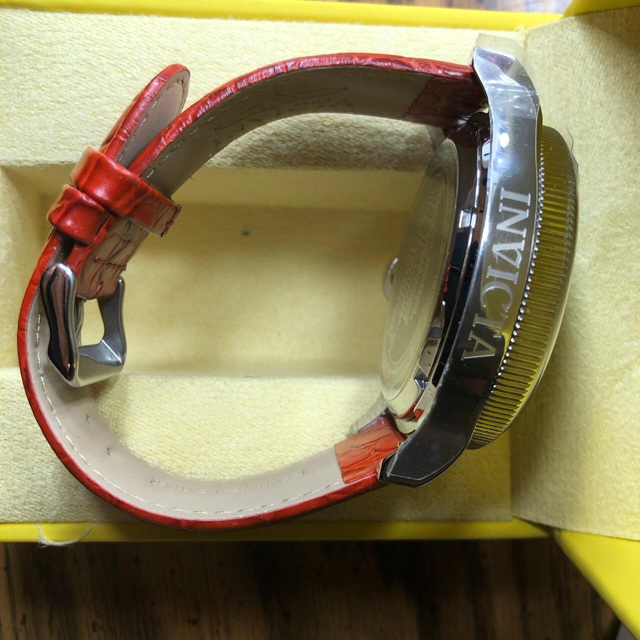 Invicta Men's Yellow and Silver Watch | Depop