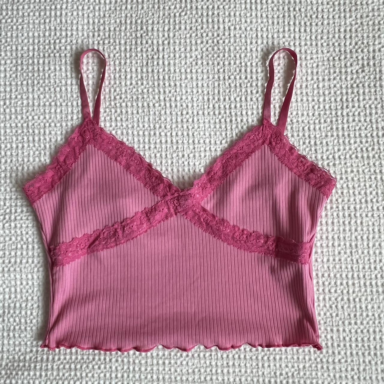 super cute pink top 💓 size M #pink #y2k - Depop