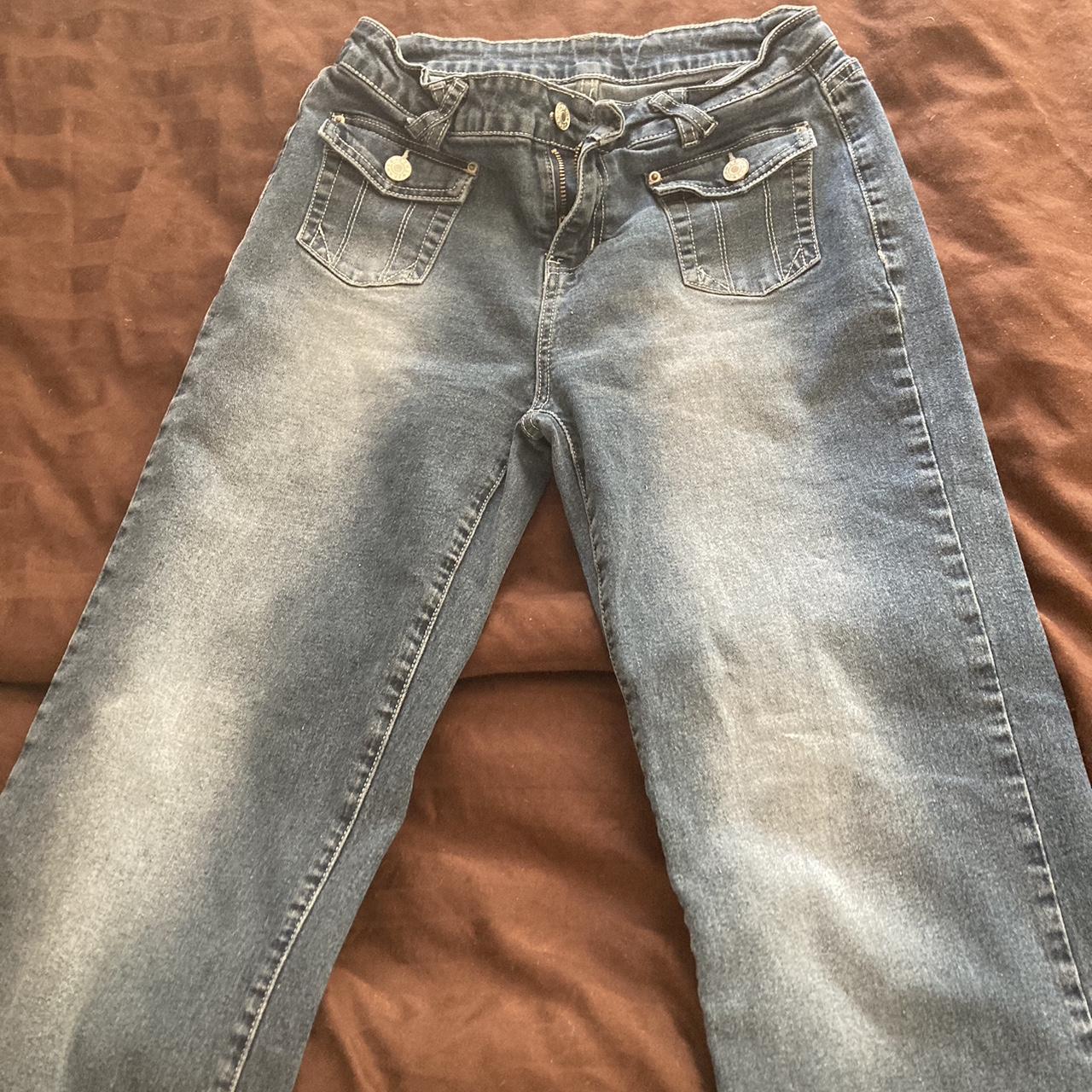 Denim flared pants with front and back pockets - Depop