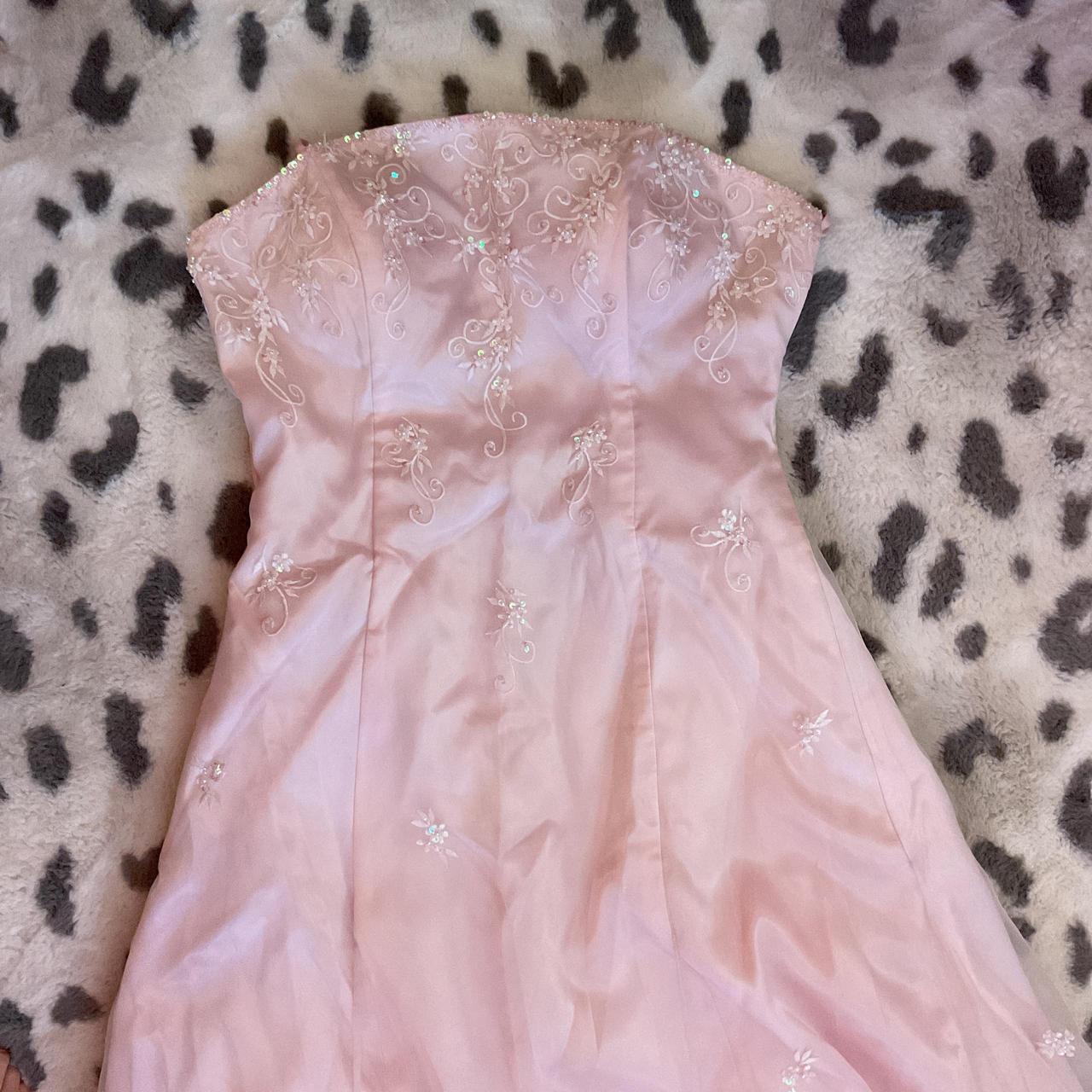 💕 PRINCESS VINTAGE FORMAL GOWN 💕 very soft and... - Depop