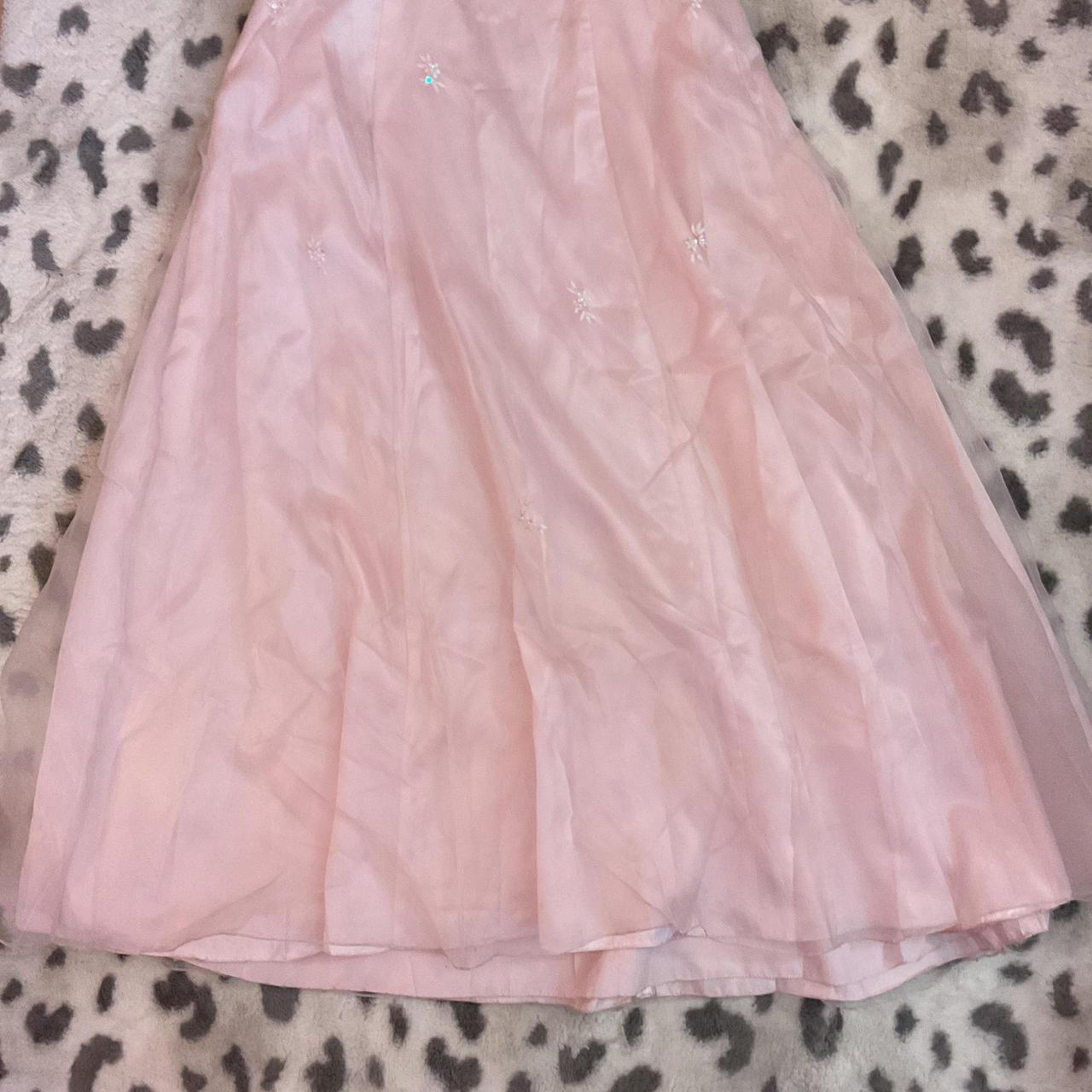 💕 PRINCESS VINTAGE FORMAL GOWN 💕 very soft and... - Depop
