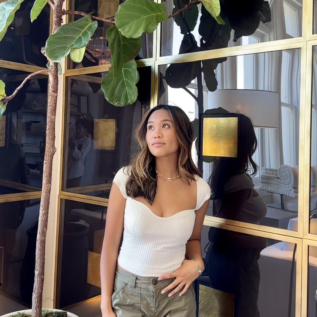 ⭐️MEET THE SELLER⭐️ hi guys, i’m zoë and i’m from the... - Depop