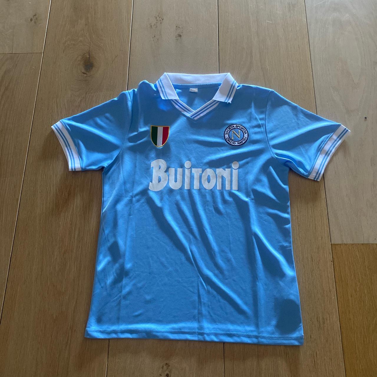 Retro Napoli kit Never worn Great condition Size S - Depop