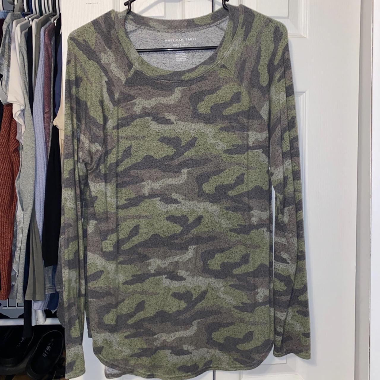 American Eagle Outfitters Women's T-shirt | Depop